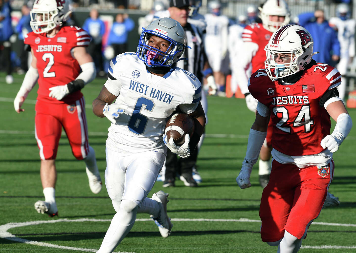 West Haven football defeats Fairfield Prep CIAC Class LL playoff semis