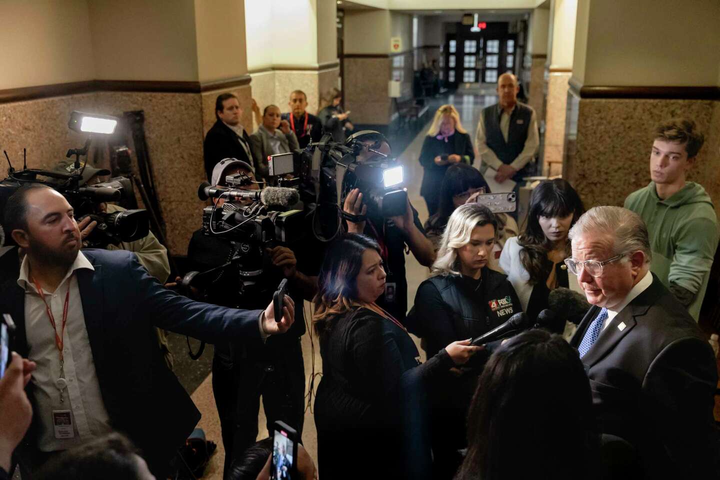 Brad Simpson's lawyer wants indictment tossed for being 'vague'