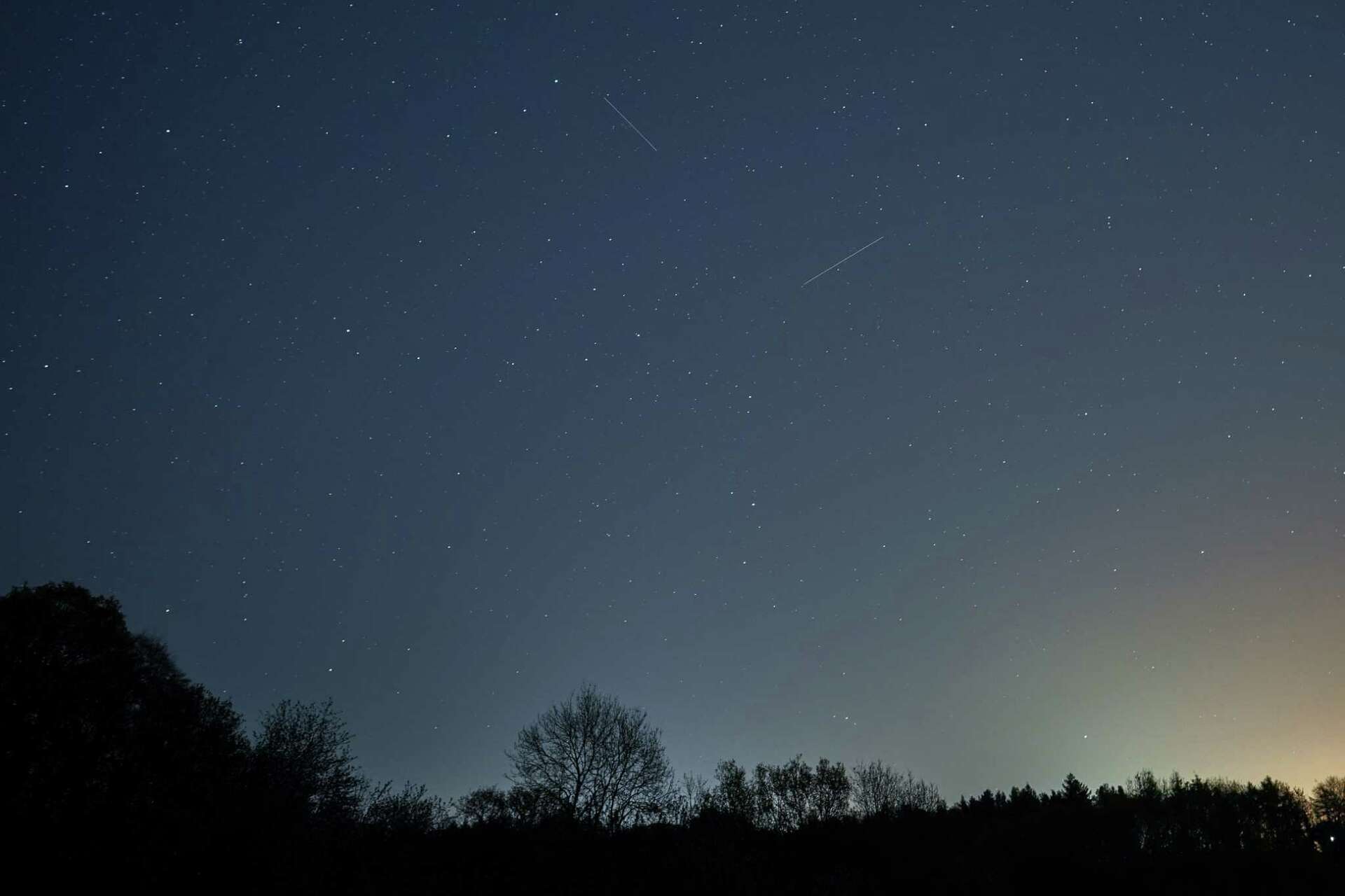 Starlink satellites streak across Bay Area sky this week
