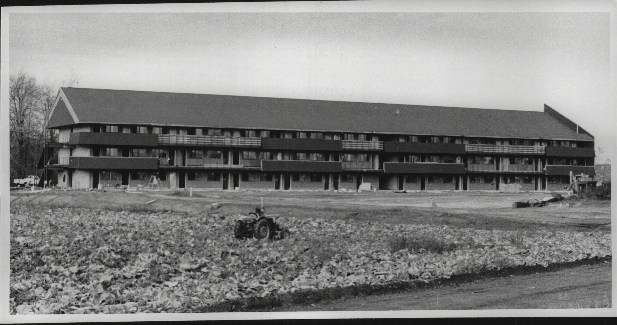 Looking Back: Police demand return of stolen outfit