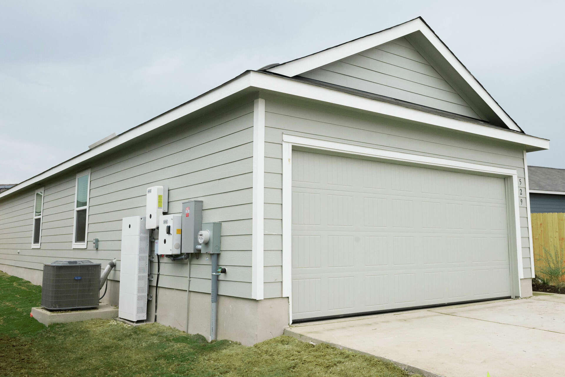 Electric provider Base Power collabs with Lennar on home energy