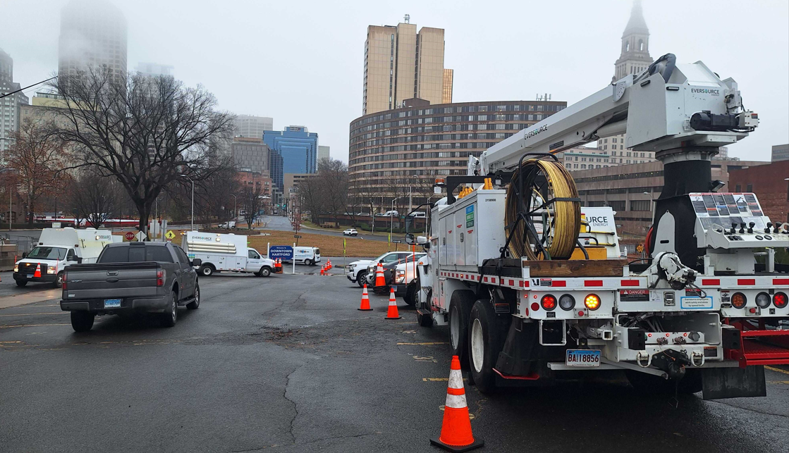 Underground fire caused more than 9,000 power outages in Hartford