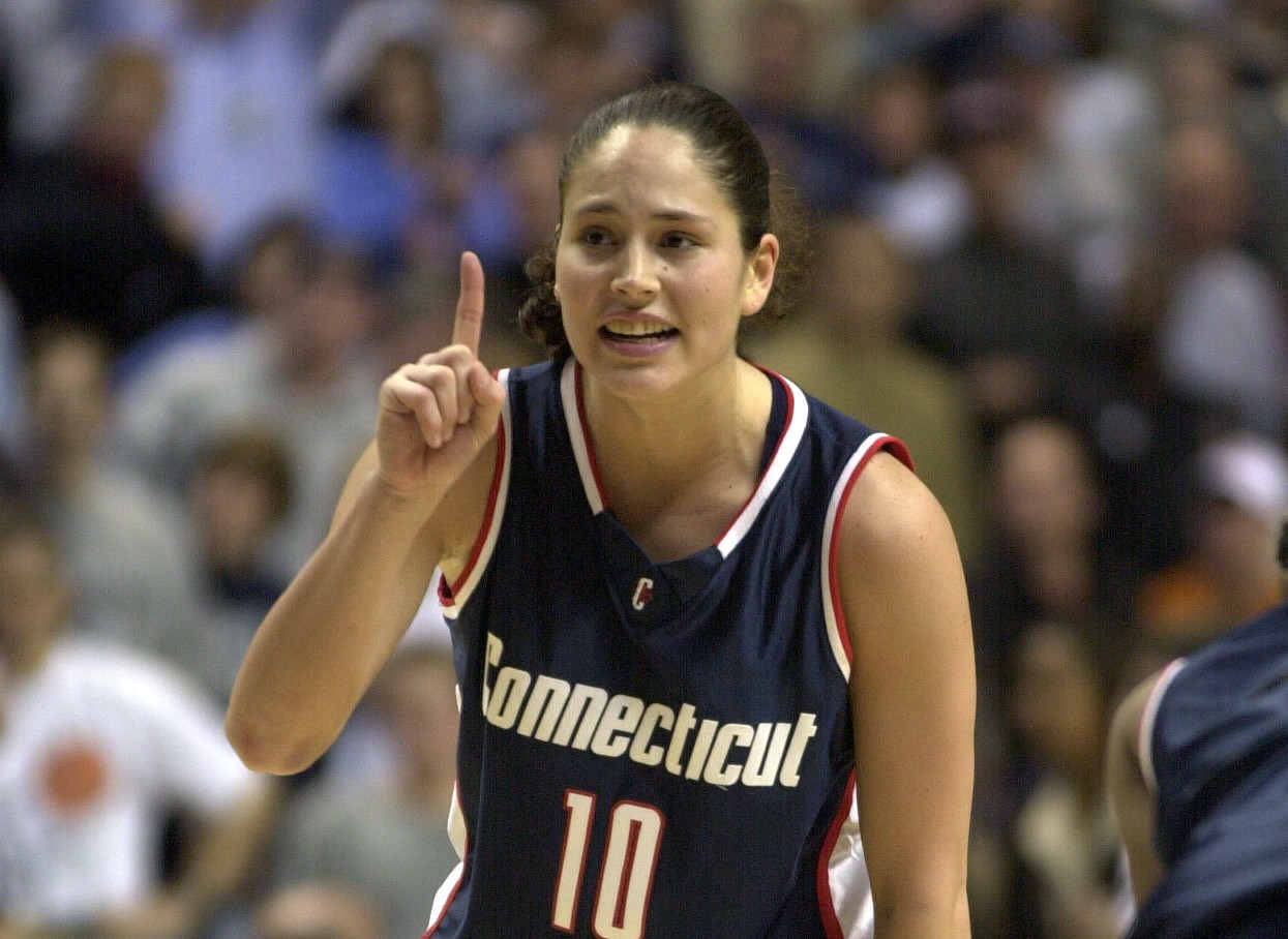 5 highlights from Sue Bird's UConn women's basketball career