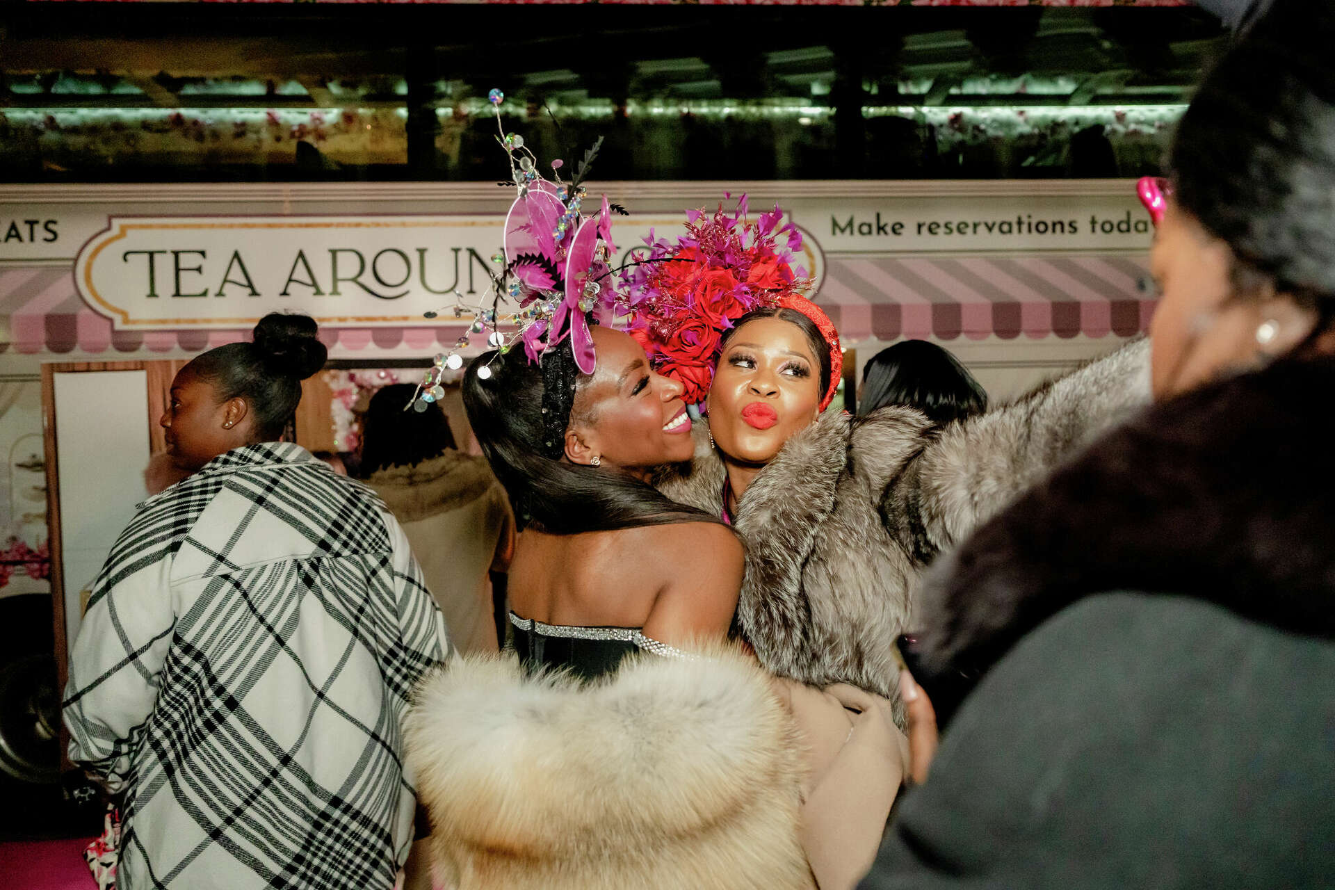 Tea Around Town: Sip tea on new Houston bus tour
