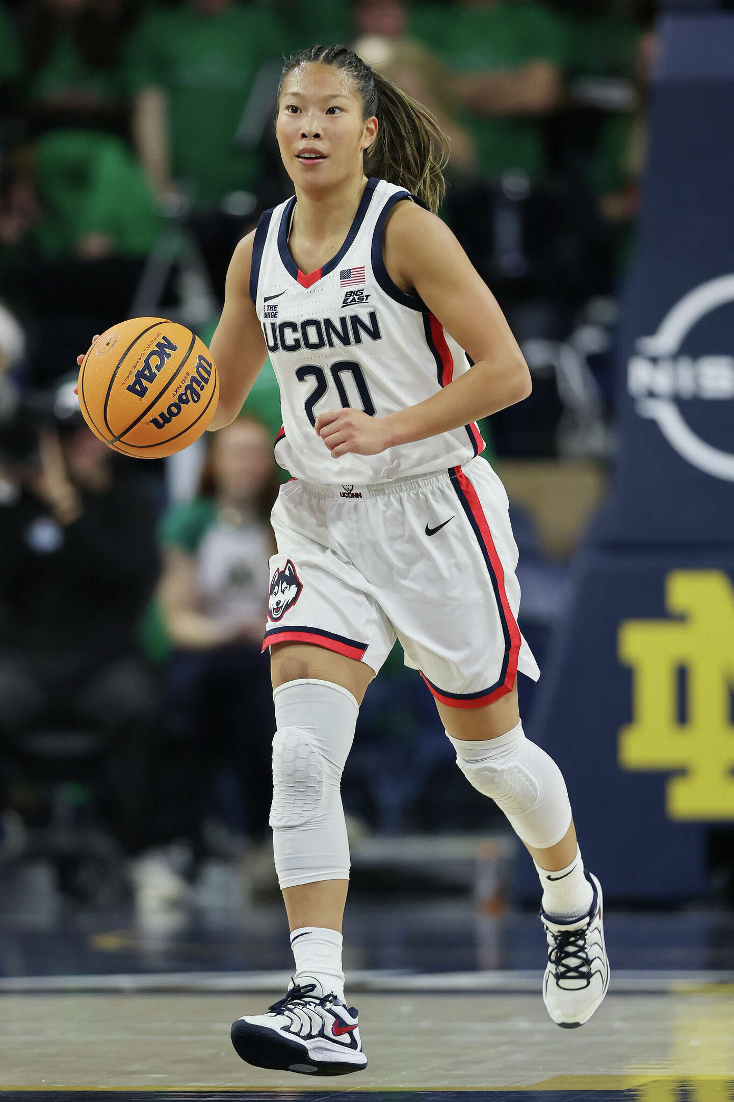 UConn's Kaitlyn Chen gets support from her former coach at Princeton