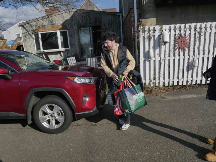 Fairfield's SantaCon becomes regional college beach party destination