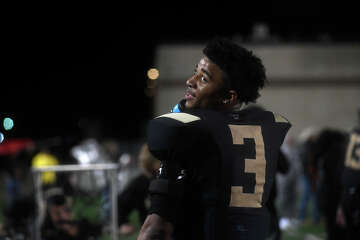 Willie Ray Smith awards announced for Southeast Texas football players