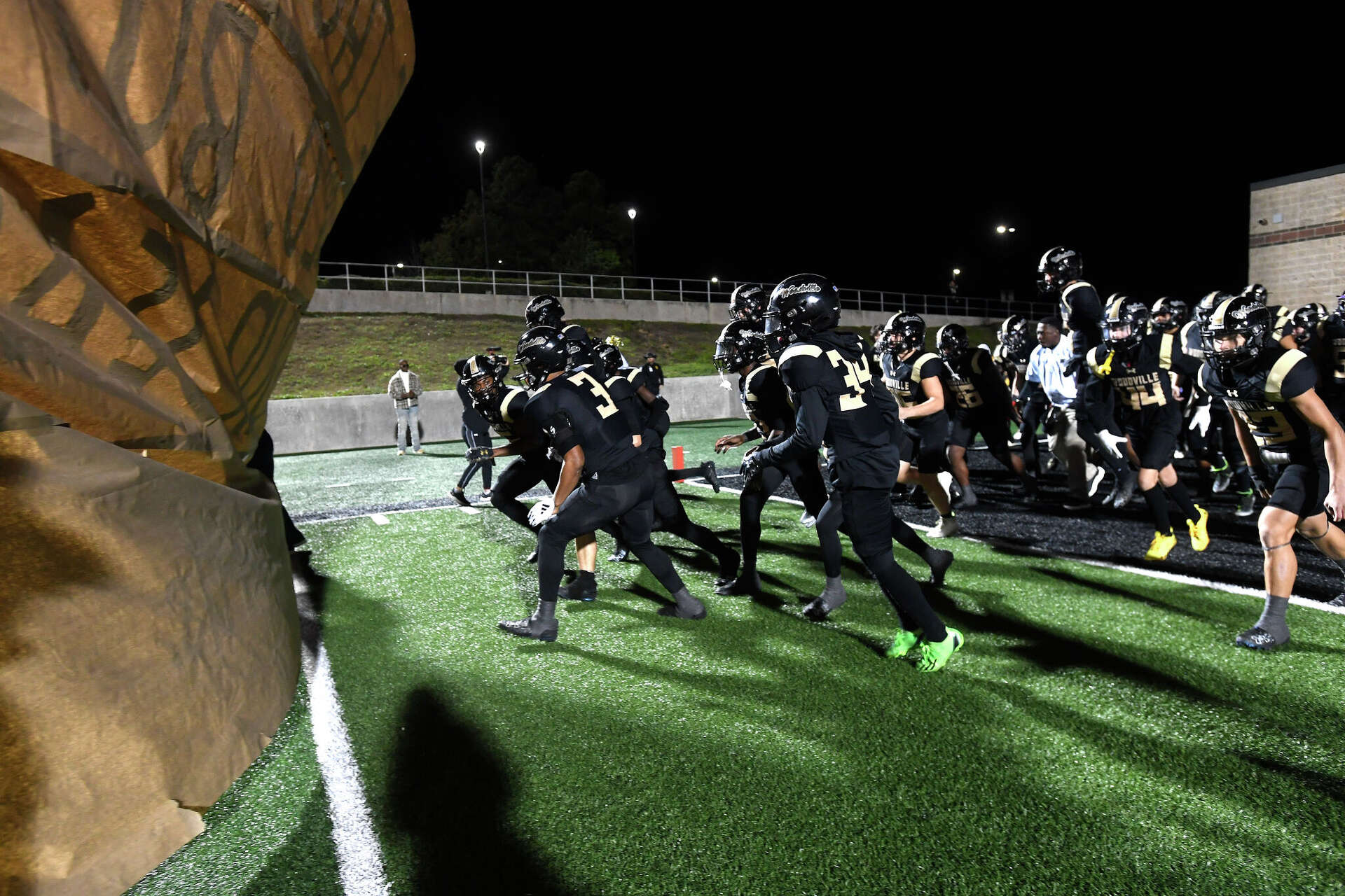 Woodville football to face Gunter in state championship game