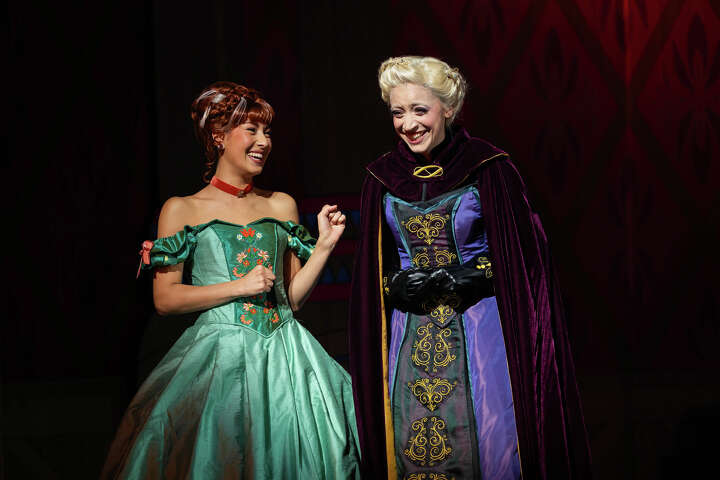 Review: 'Frozen' musical gets a spectacular makeover at TUTS Houston