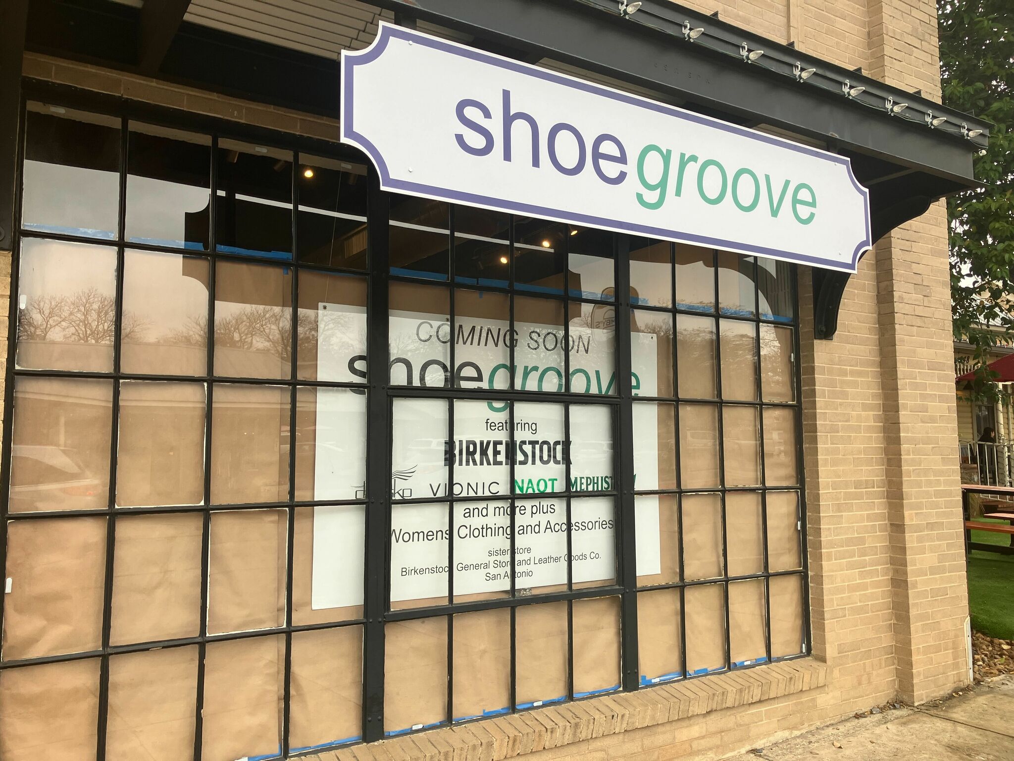 Luxury shoe store expands footprint to Boerne