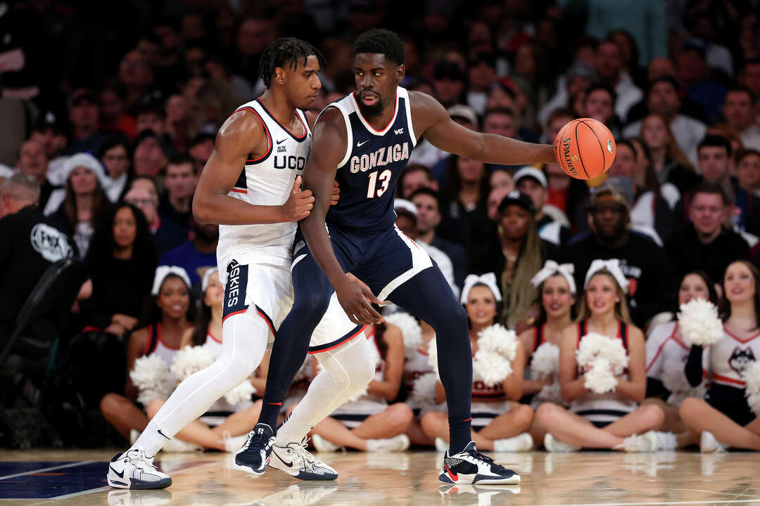 UConn men's basketball's Liam McNeely leads Huskies over Gonzaga