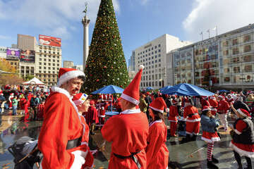 The best photos from San Francisco's SantaCon 2024