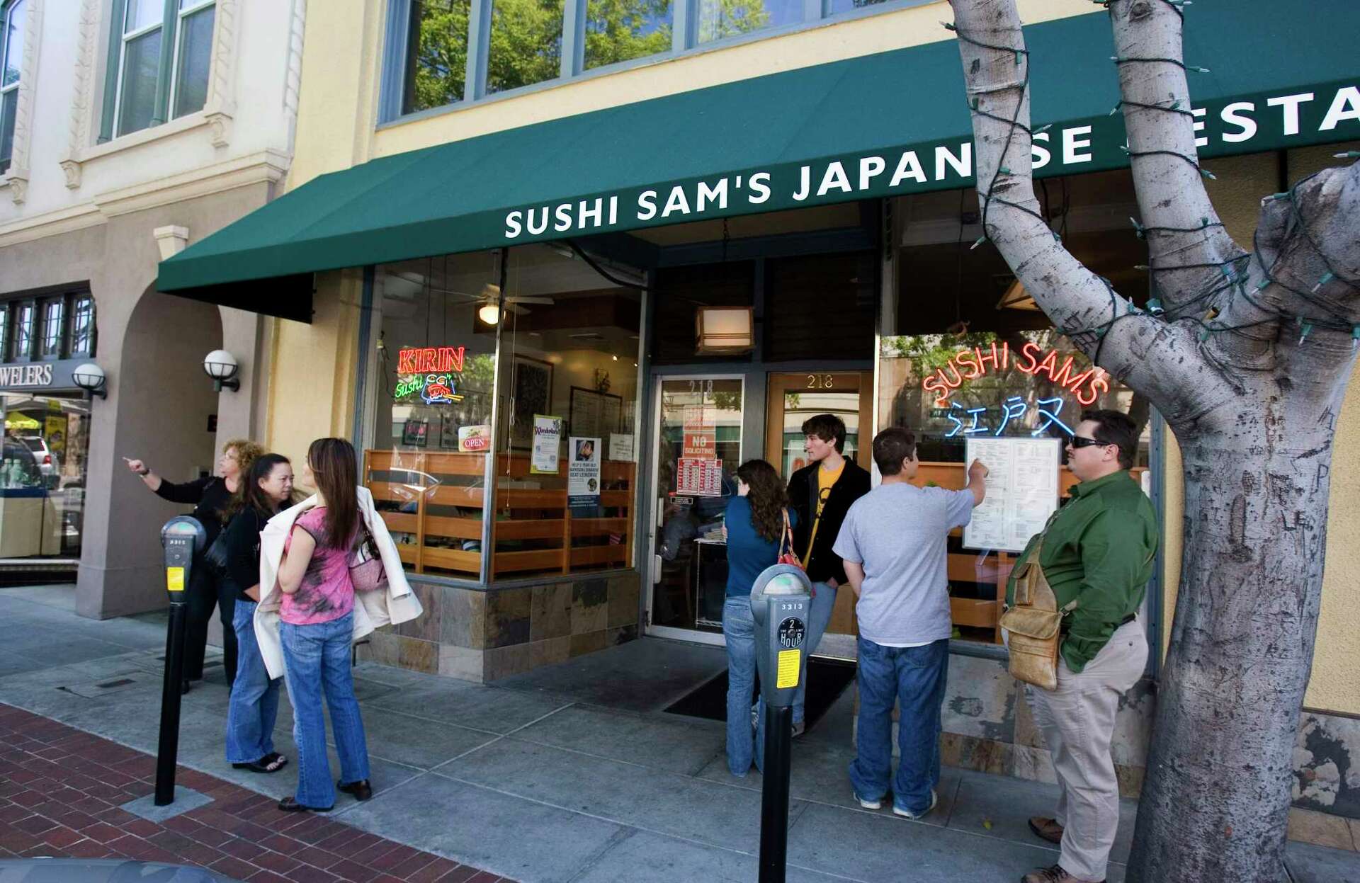 Sushi Sam's Edomata in San Mateo is closing