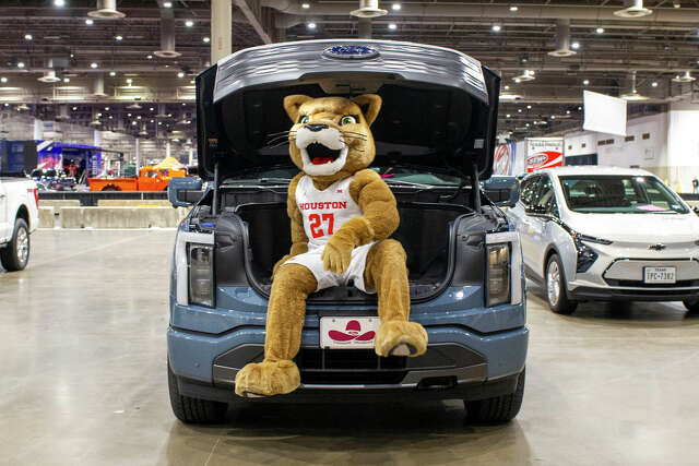 Houston AutoBoative Show: Auto, boat show team up for NRG Park event