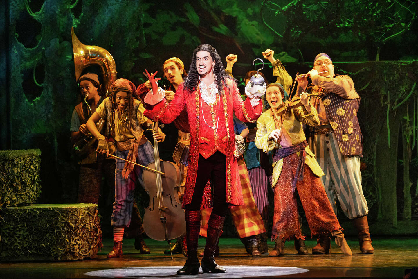 Captain Hook being played by San Antonio native in 'Peter Pan'