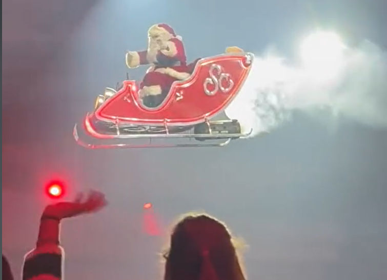 Texas megachurch's massive Christmas show goes viral yet again