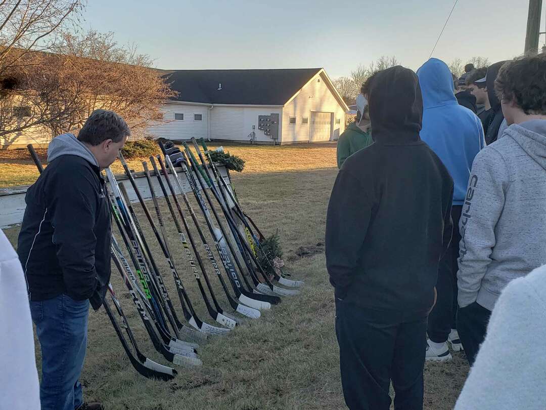 New Milford 16-year-old killed in car crash was 'stand-up' athlete