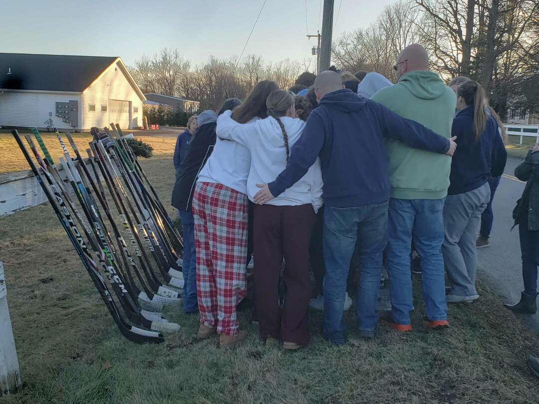 New Milford 16-year-old killed in car crash was 'stand-up' athlete