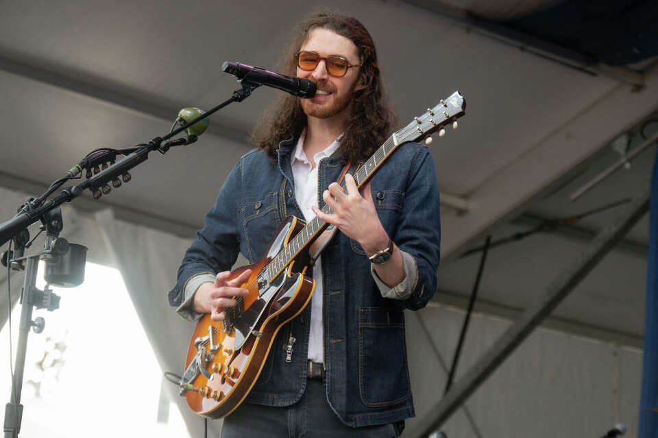 Hozier, Bonnie Raitt lead star-studded tribute to Joan Baez