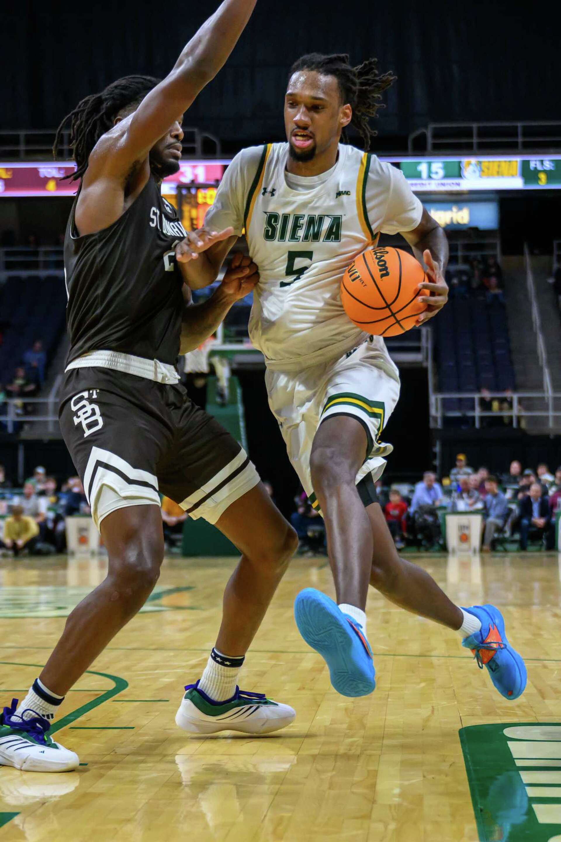 St. Bonaventure blows out Siena men's basketball for Franciscan Cup
