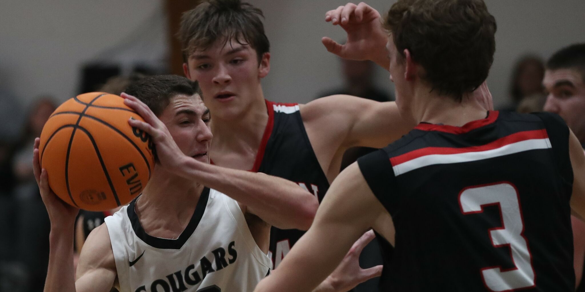 Nick Hamilton scores career-high 27 points in West Central win