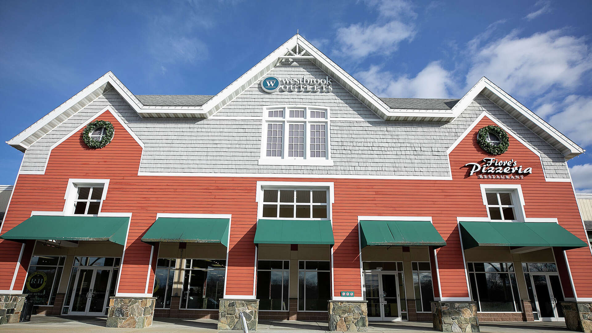 J. Crew Factory closes at Westbrook Outlets shopping center