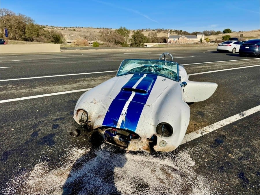 Rare Shelby Cobra crashes on Northern California highway