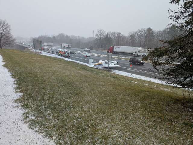 Plane lands on Thruway in Albany