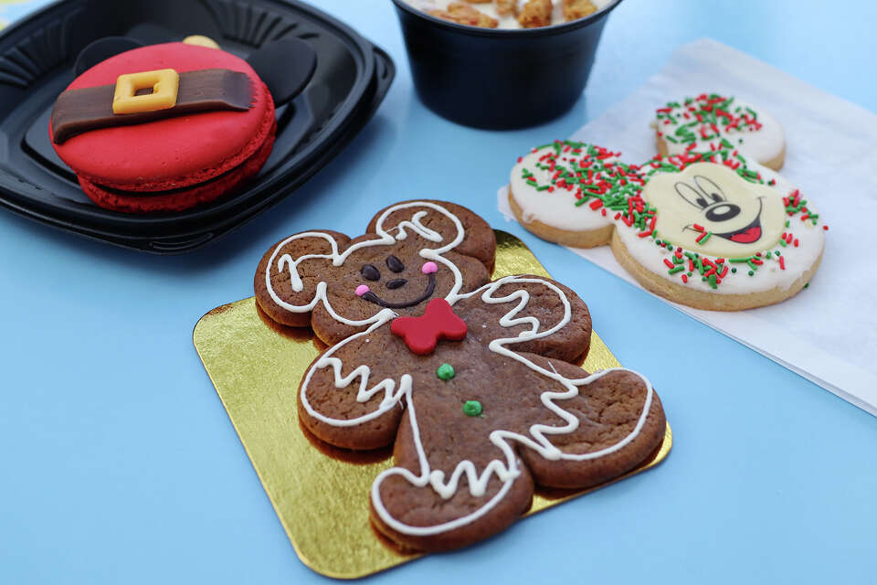 The Disneyland food so popular park guests hoard it for the year