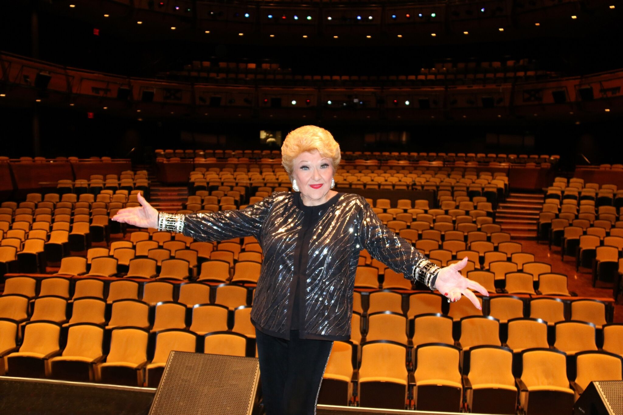NYC cabaret legend right at home in venerable Texas opera house