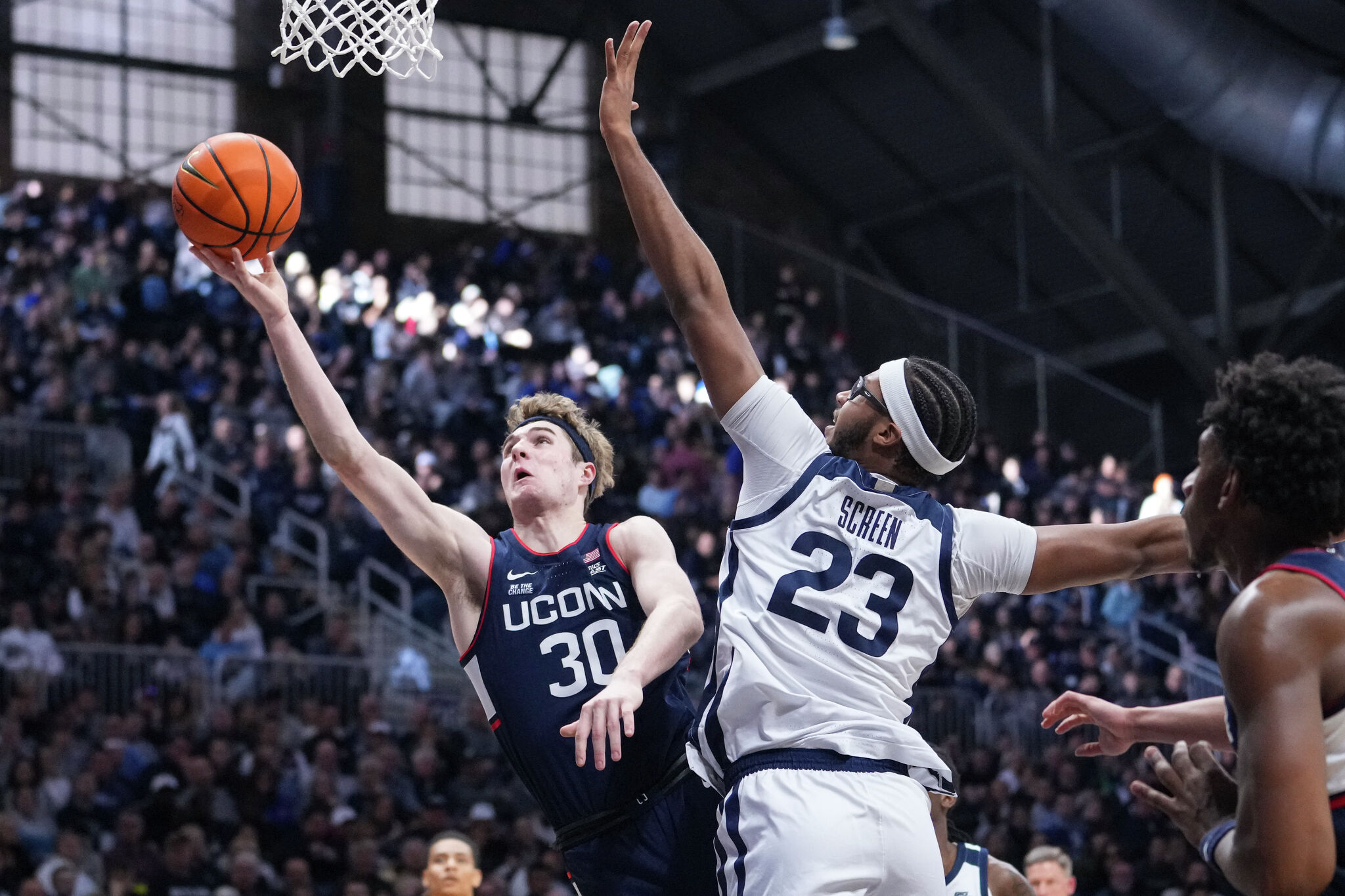 UConn freshman Liam McNeeley might return Saturday at Marquette
