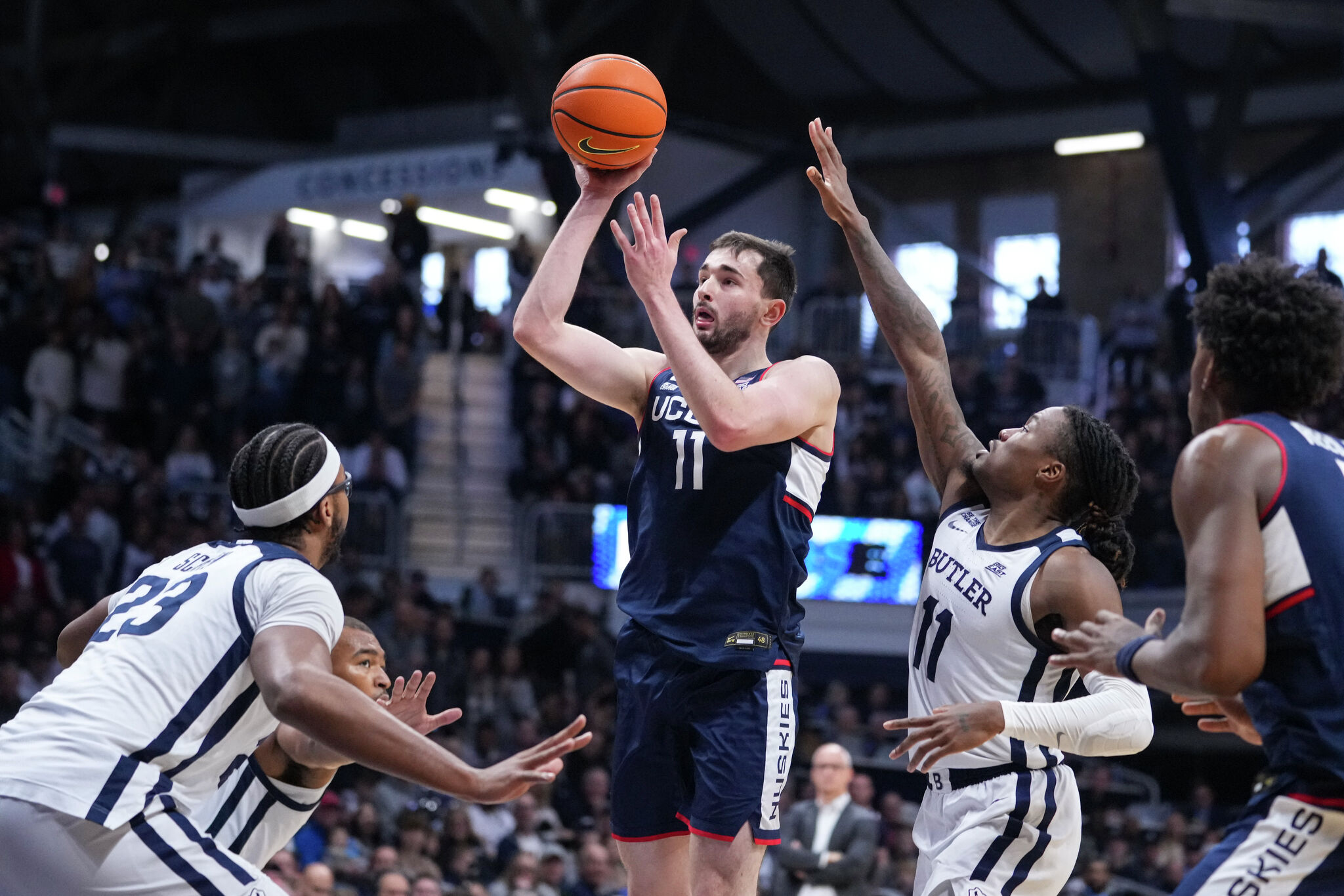 How to watch UConn men's basketball at Villanova: Time, TV