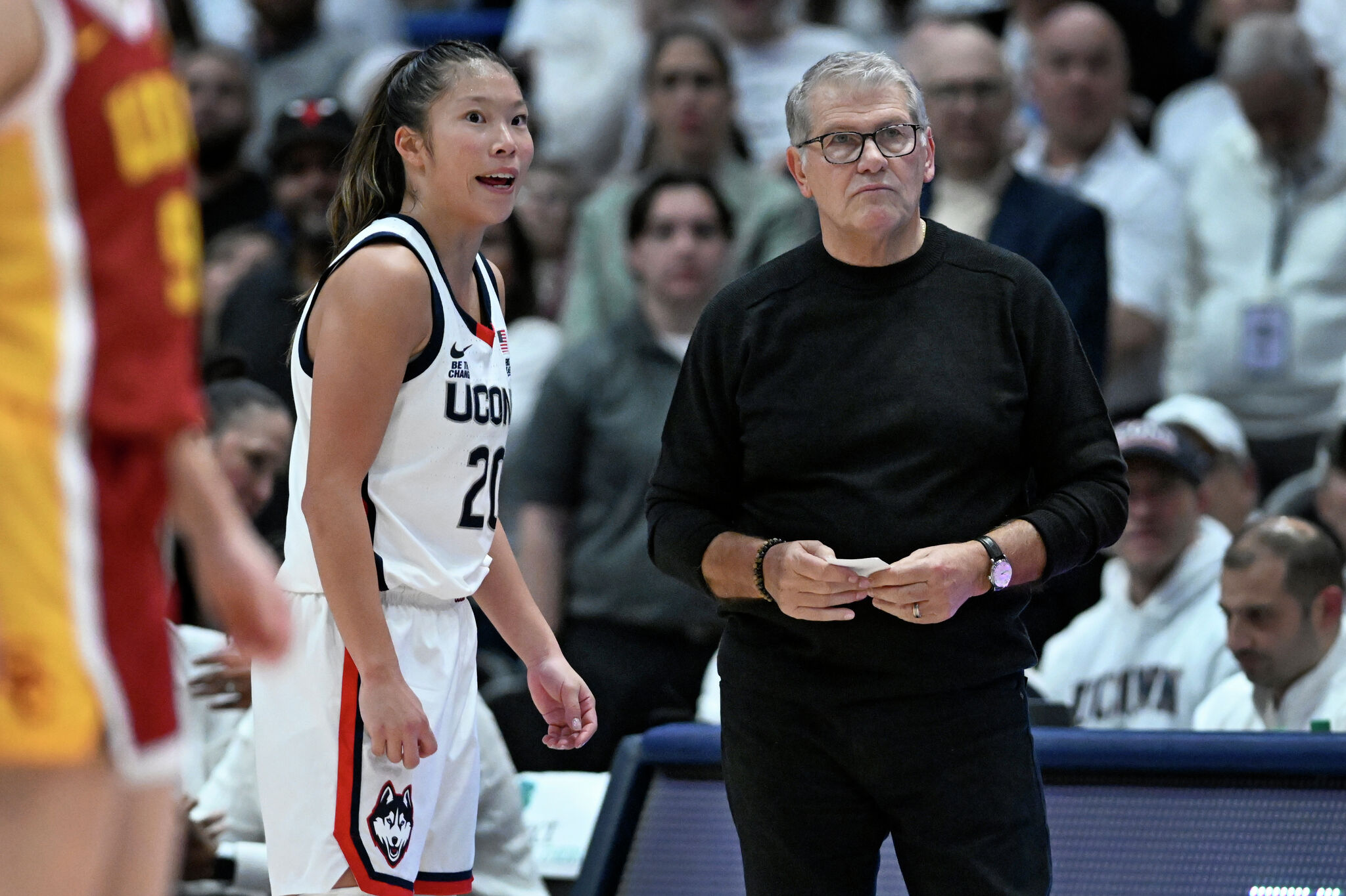 Why UConn women's basketball team is using a small lineup