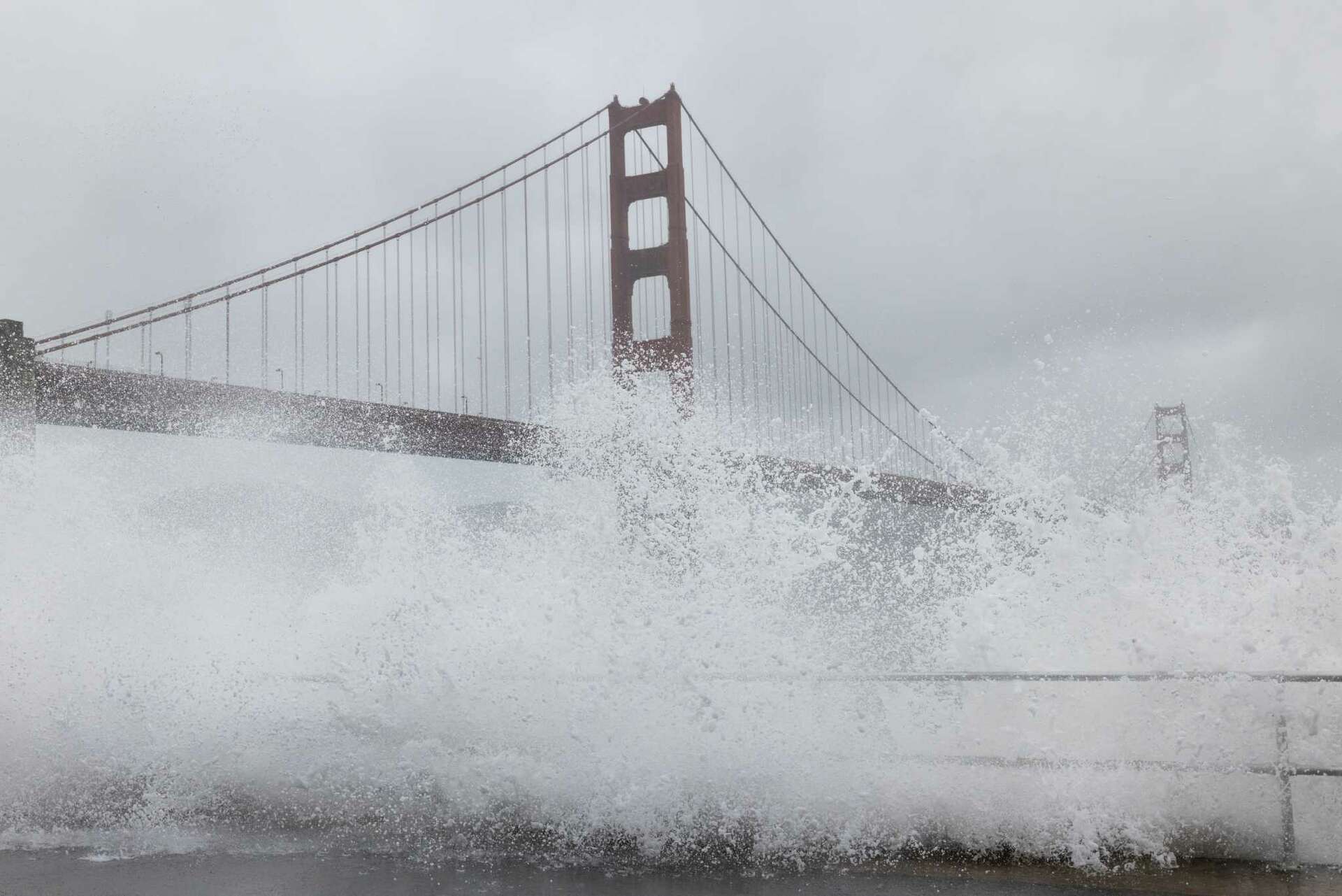 Bay Area waves bring ‘life-threatening’ conditions, flood warning