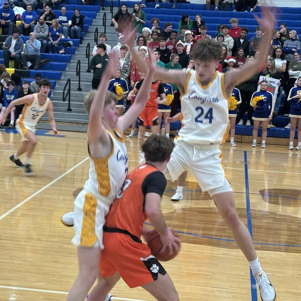 UConn top recruit Braylon Mullins impresses in blowout victory