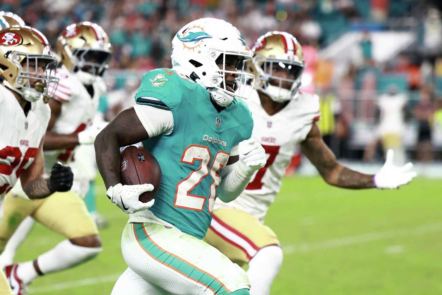 49ers’ playoff odds extinguished before ugly 29-17 loss to Dolphins