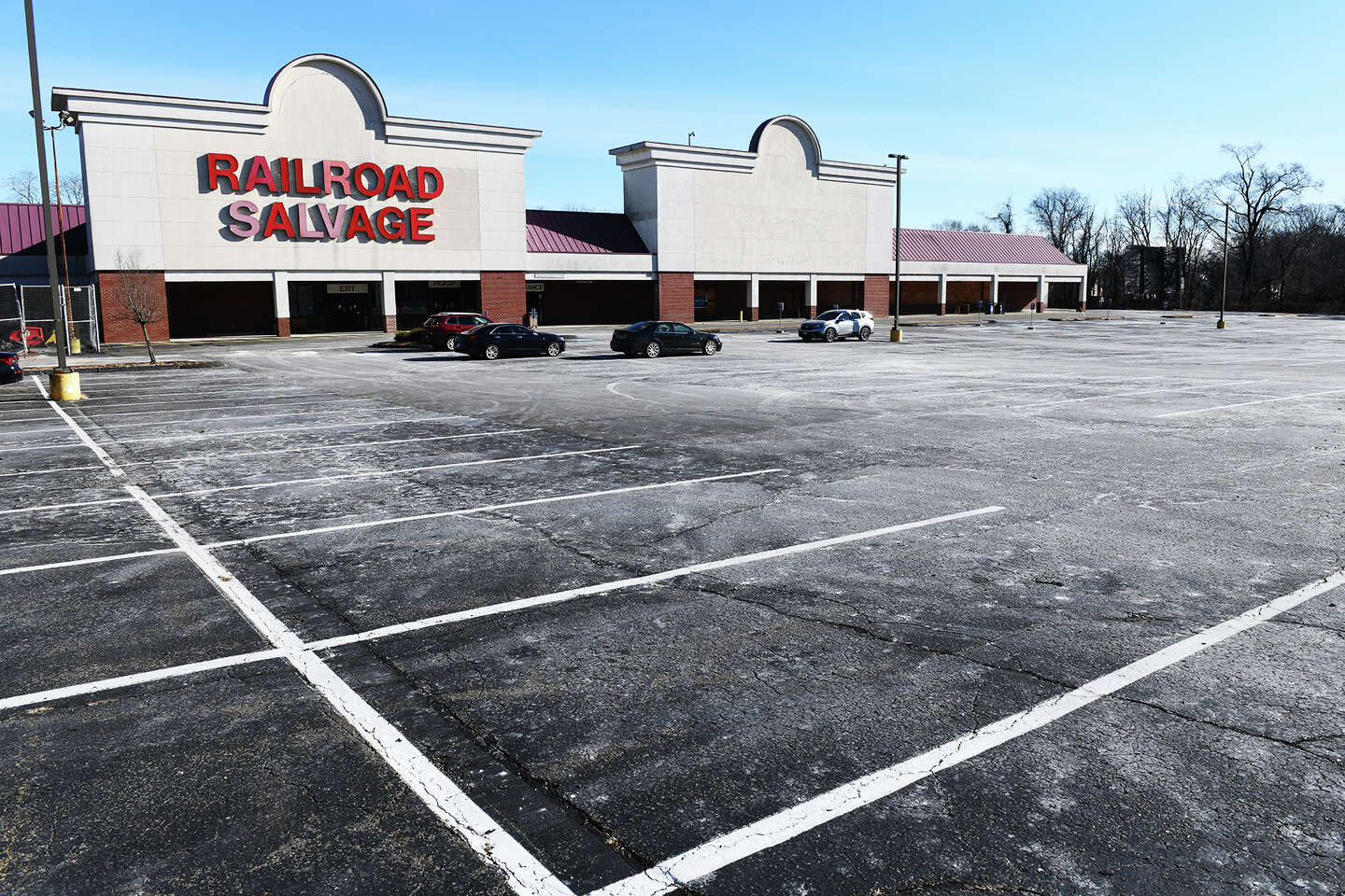 University of New Haven buys Railroad Salvage shopping plaza