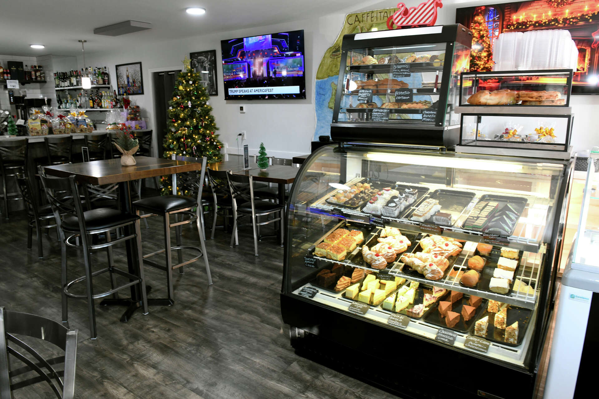 Shelton Italian eatery Caffe Italia adds full bar to menu