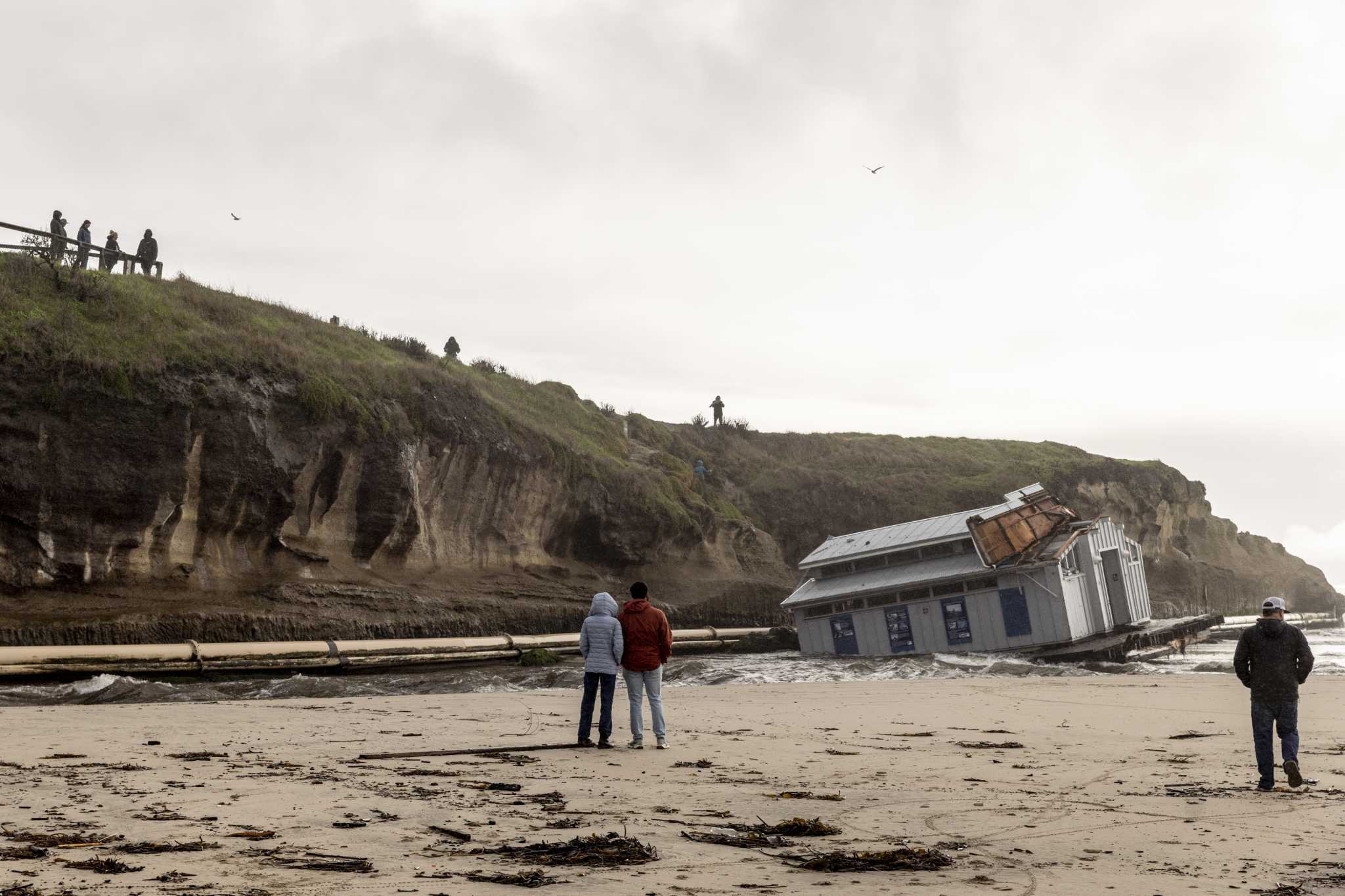 Santa Cruz Wharf collapses as strong storms hit California coast