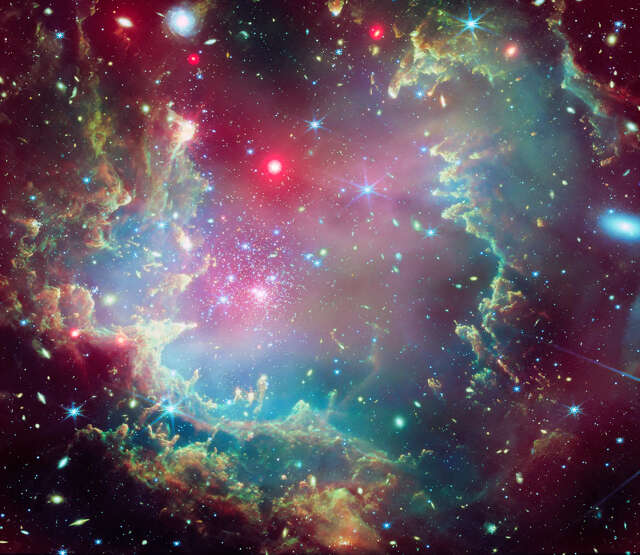 Photos: NASA points out Christmas lights in the heavens