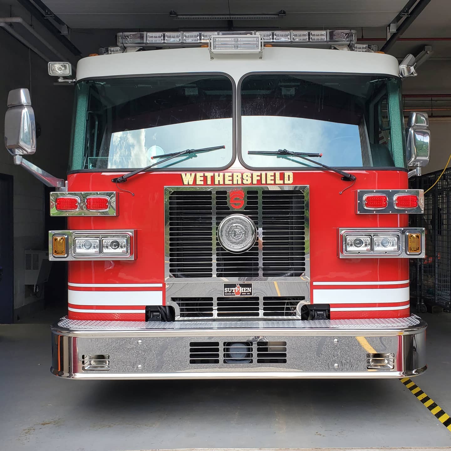 Wethersfield fire crews battle blaze at Stillman Road home, chief says