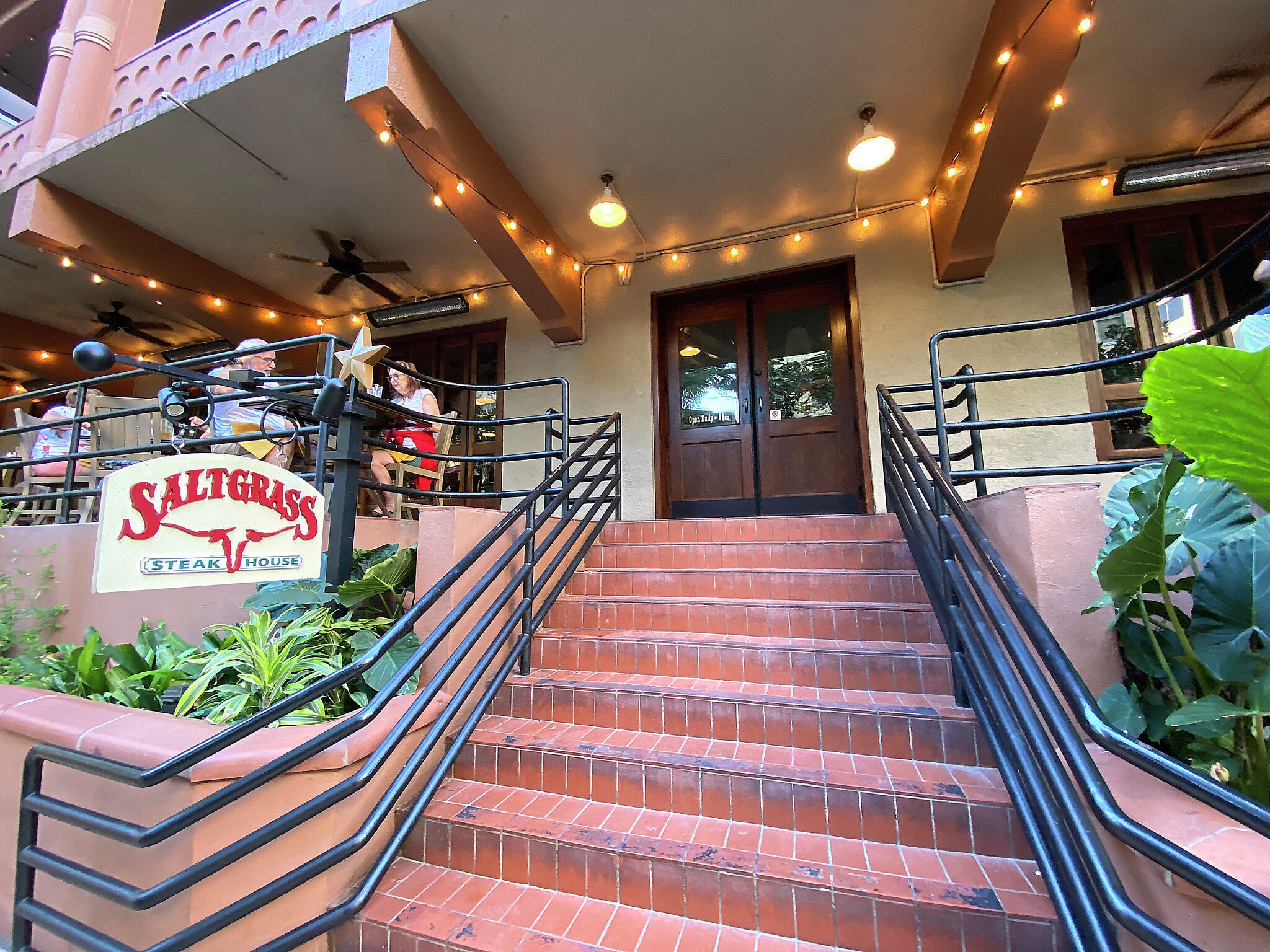 On a mission to have more Texas wines in Houston-area restaurants