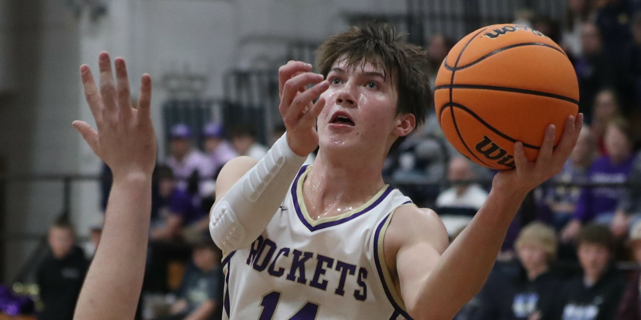 Routt Rockets defeat Lincolnwood with strong third quarter