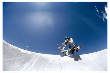 San Francisco skating icon Joe Fong’s send-off: standing room only