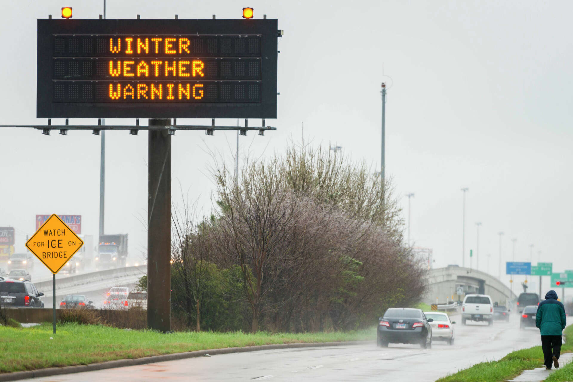 Polar vortex to plummet temperatures in Texas amid arctic blast