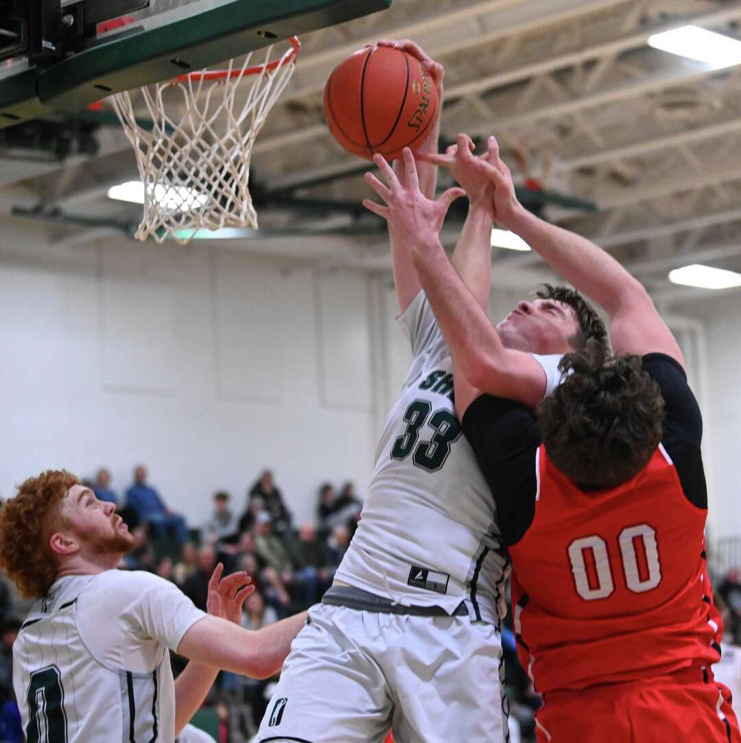 Shen basketball beats Niskayuna in Suburban Council action