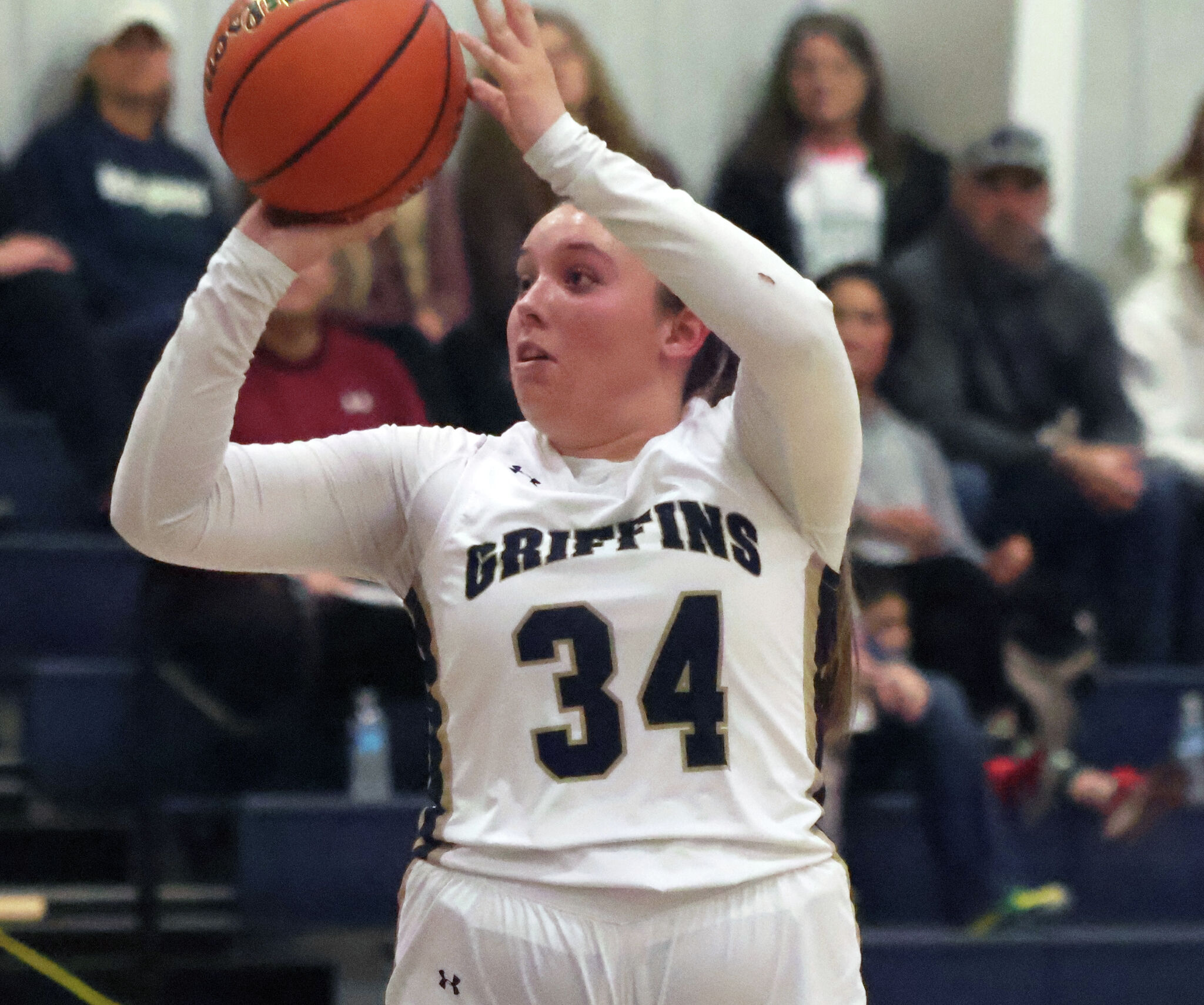 Father McGivney grabs third at Winterfest behind defense, Ellis’ 16