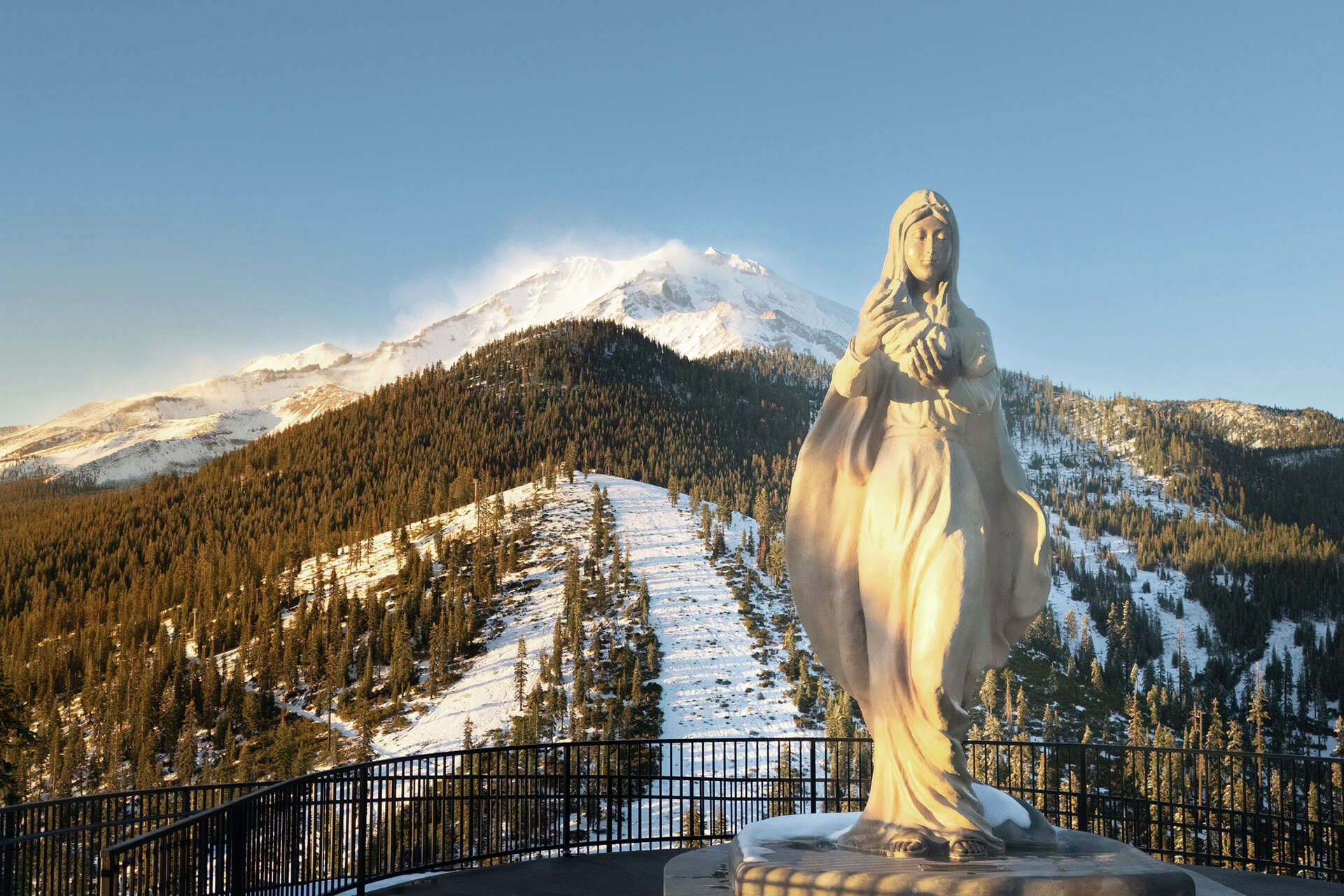 Calif. resort owner builds giant Virgin Mary statue, angering locals