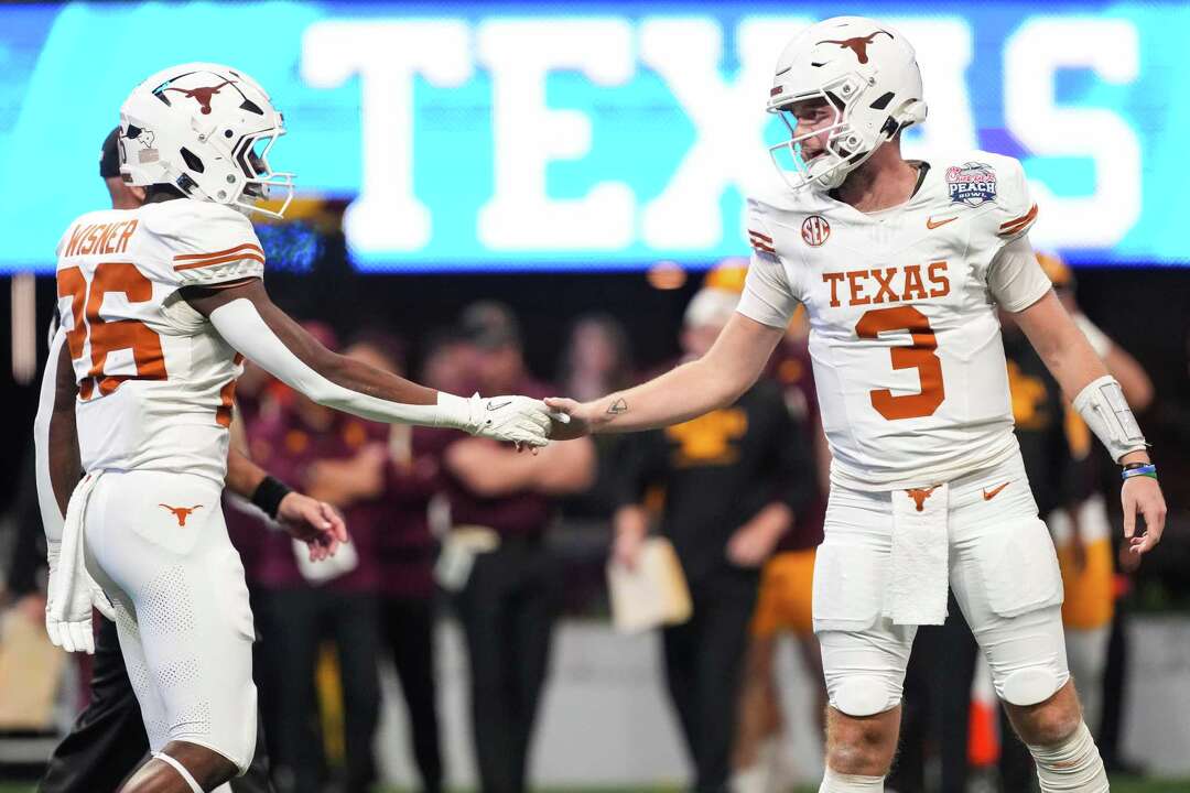 Texas vs. Ohio State: What to know about CFP semifinal matchup