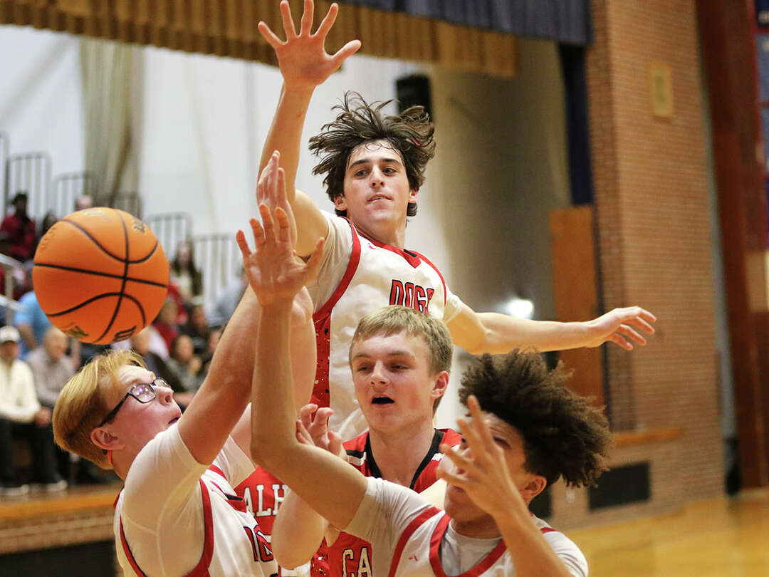 For 12-2 Staunton basketball, Ethan Sharp is 'our guy for our team'